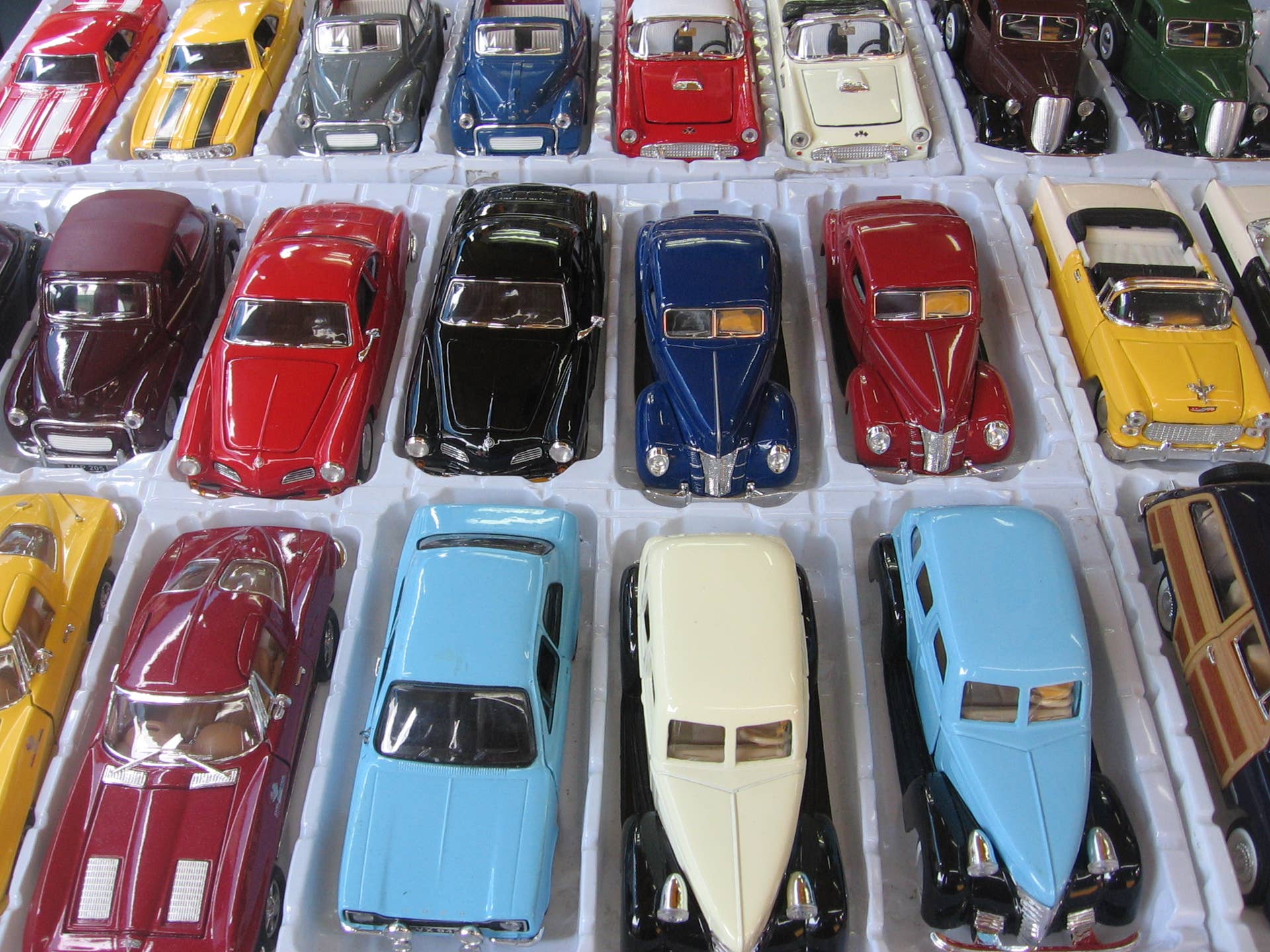 Why People Collect Stuff and How You Can Collect, Too - HobbyLark