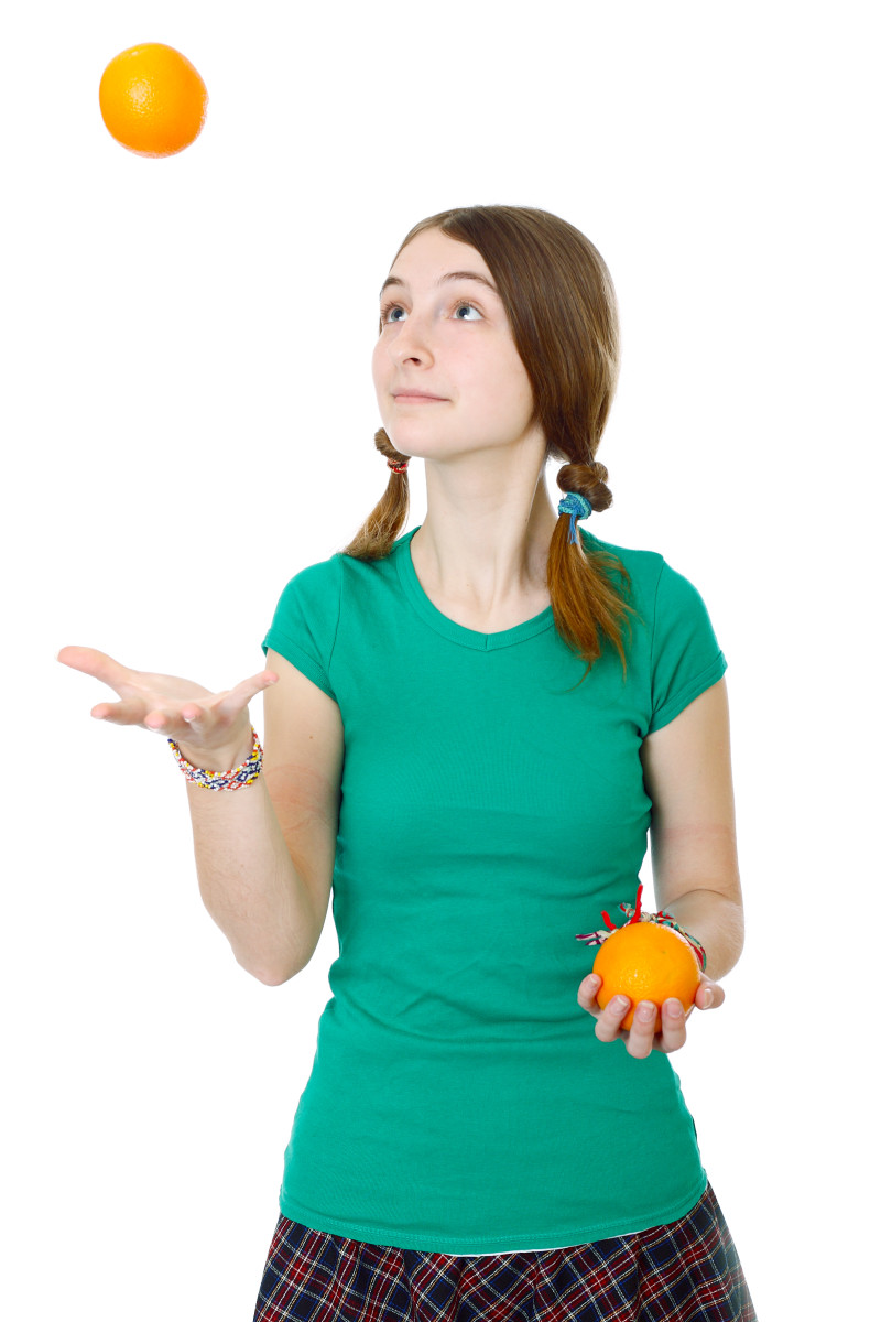 Fundamentals of Juggling: Quick and Easy Exercises - HobbyLark