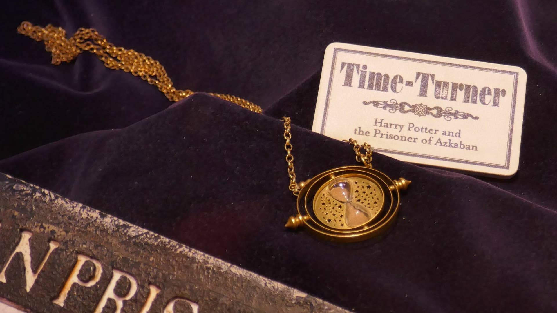 Why Dumbledore Gave Time Turner To Hermione Granger