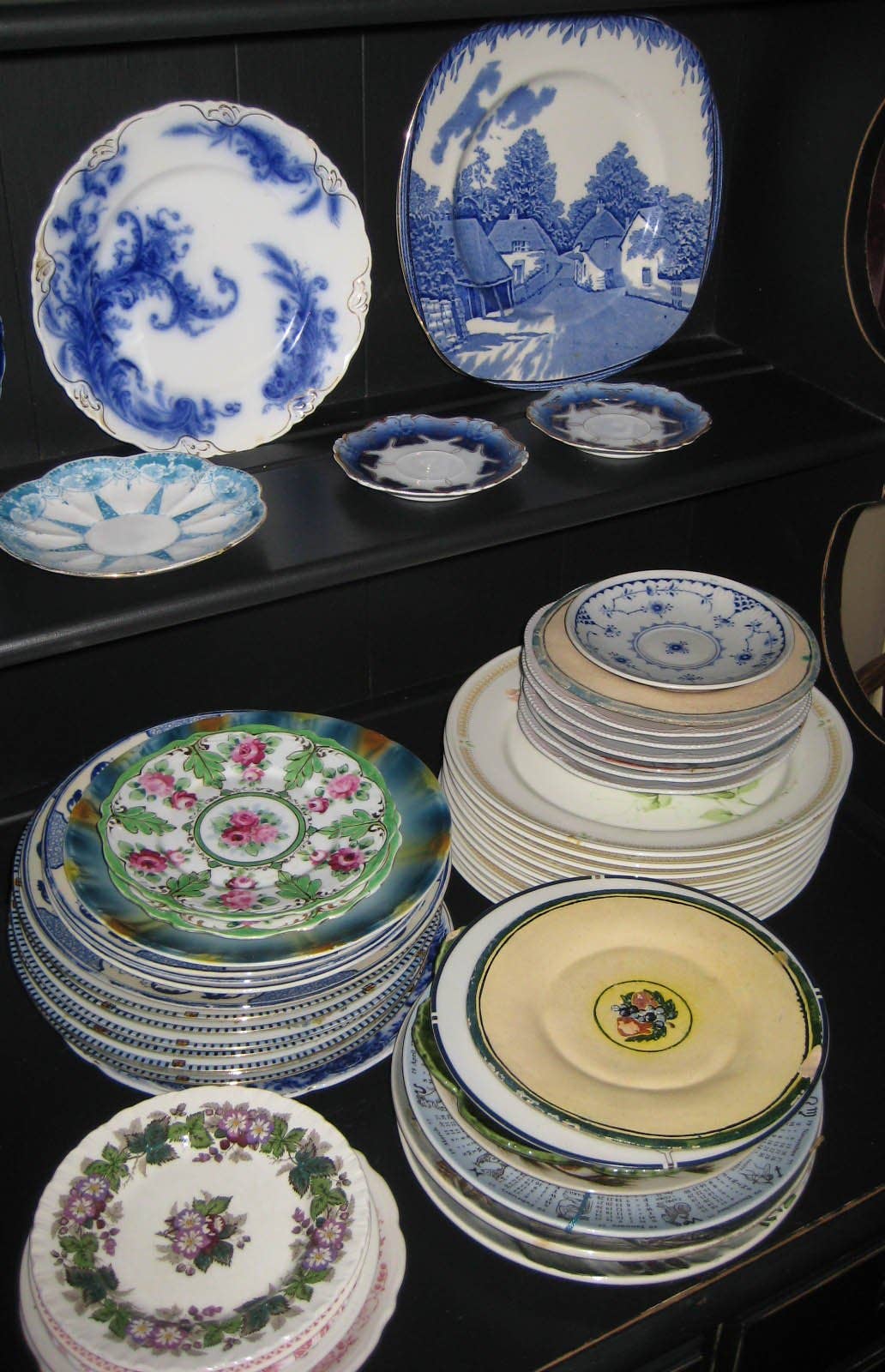 Antique Collecting Advice - HobbyLark