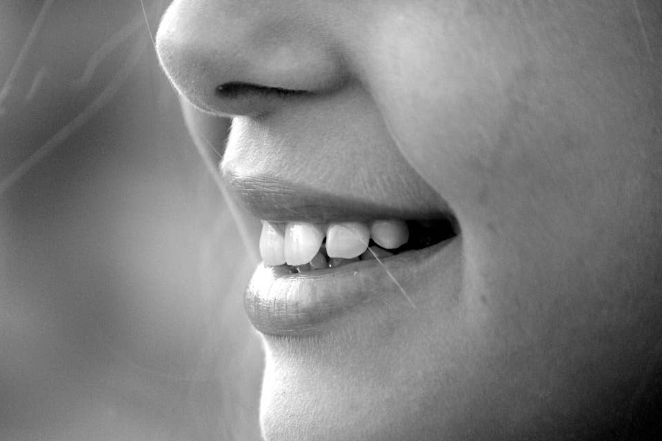 Writing With Synonyms: Other Words for "Smile" - HobbyLark