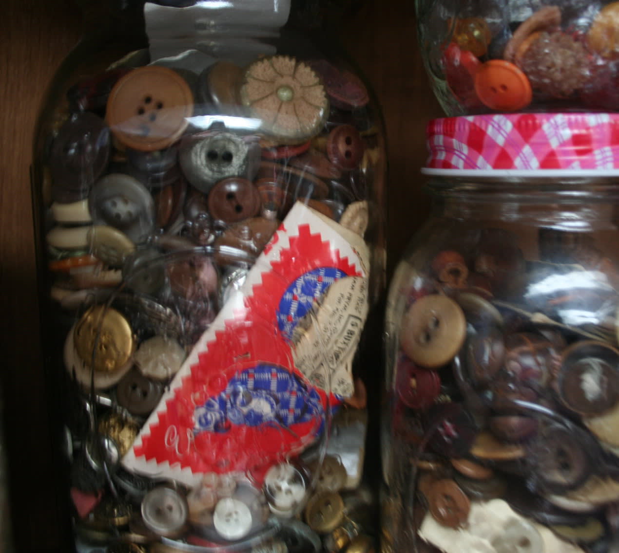 All About Collecting, Storing, and Cleaning Buttons - HobbyLark