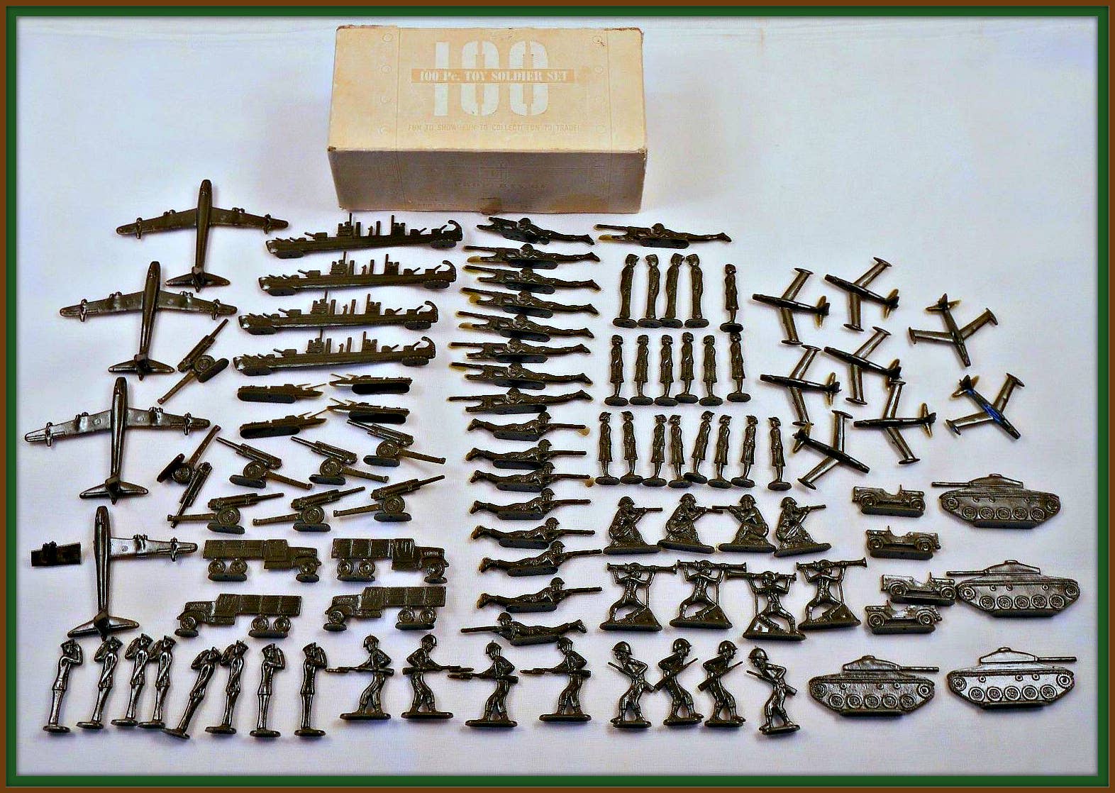 Vintage 100-Piece Toy Soldier Set With Footlocker Storage Box by Lucky ...