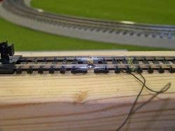 How to Build an Auto-Reversing HO Trolley Circuit - HobbyLark