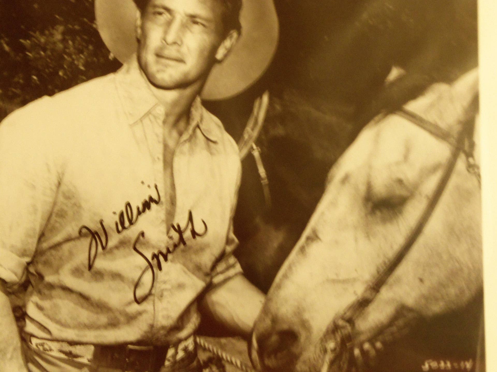 My Collection of Autographs From Classic TV Stars - HobbyLark