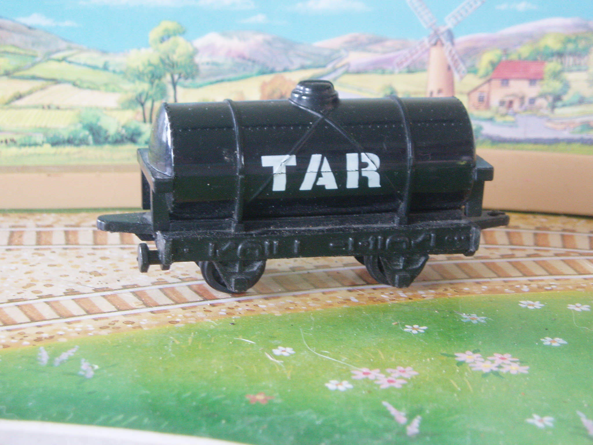 Ertl Thomas the Tank Engine Trains: Photo Guide - HobbyLark