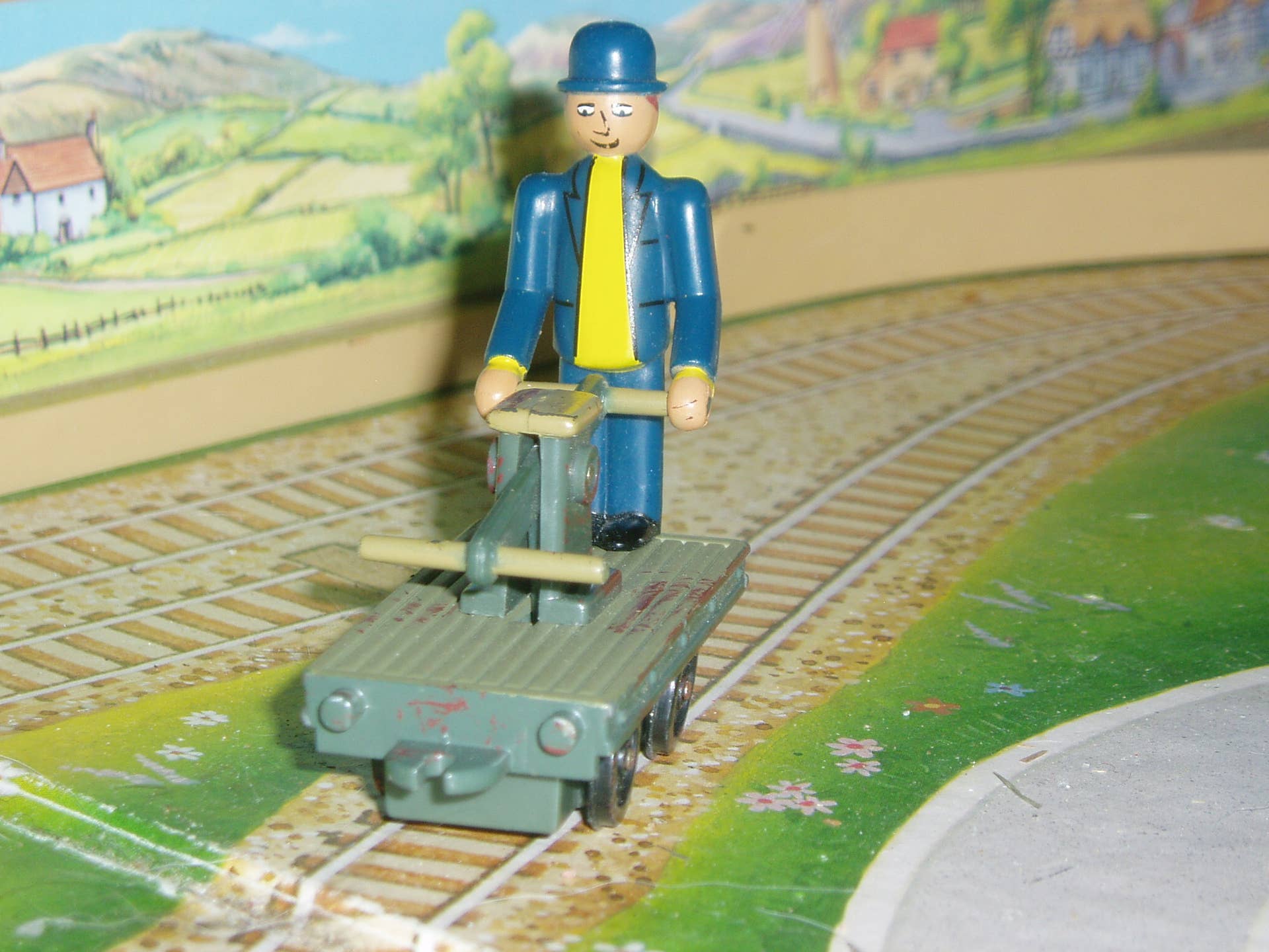 Ertl Thomas the Tank Engine Trains: Photo Guide - HobbyLark