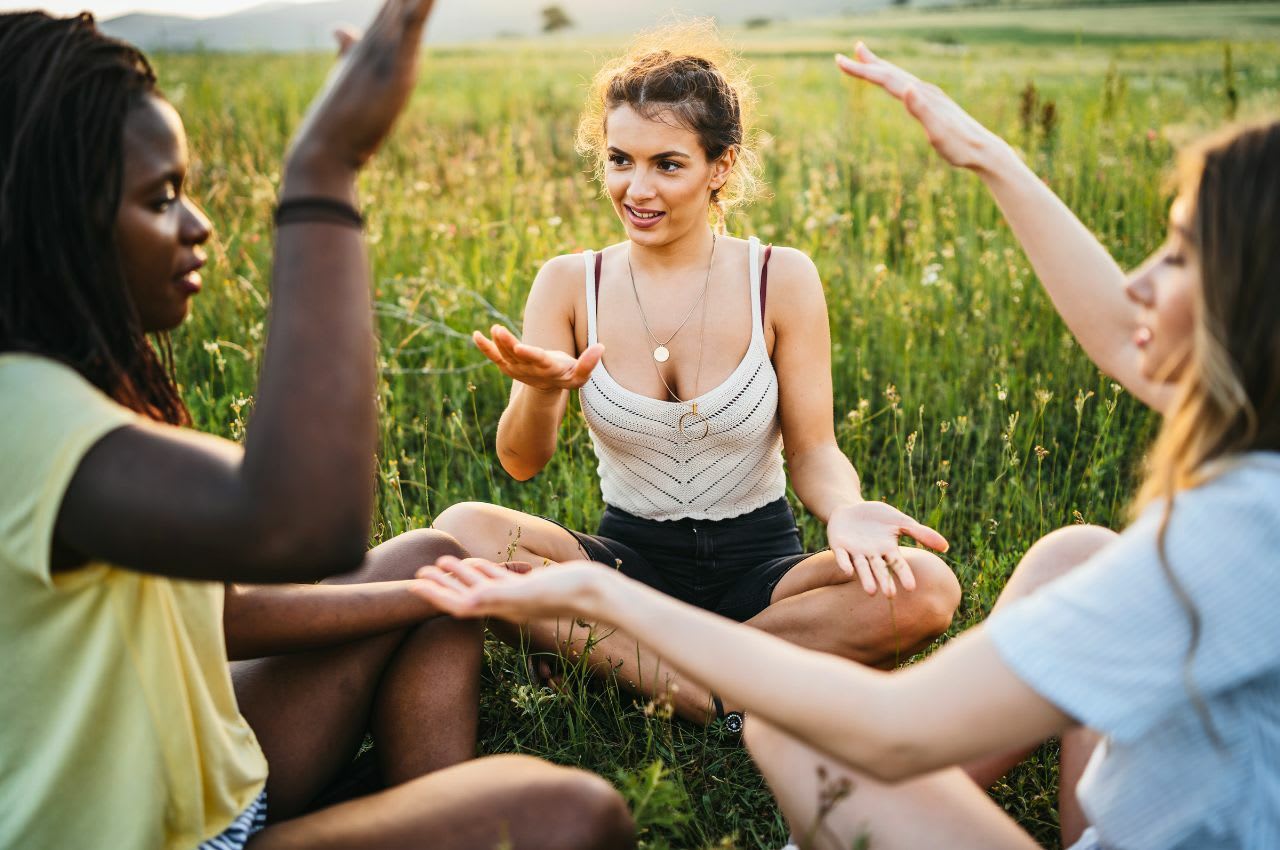 Hand Games and Clapping Games With Lyrics and Rhymes - HobbyLark